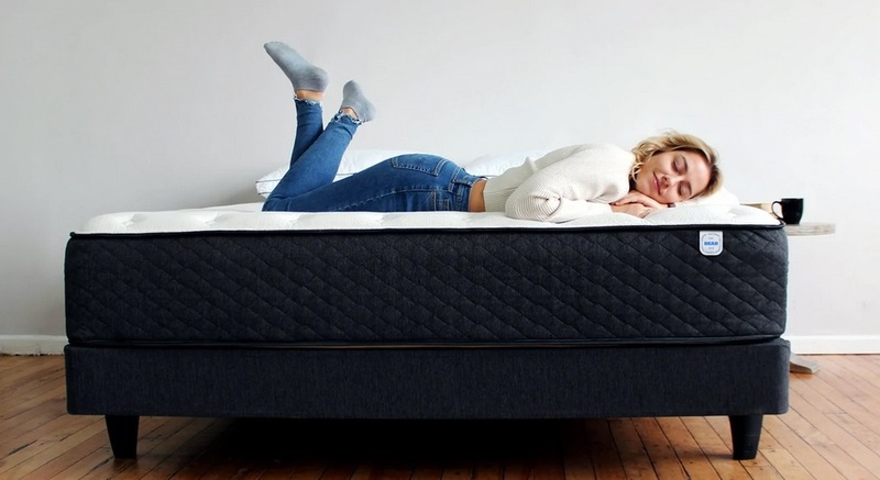 Best Mattresses for Side Sleepers | BedtimeReviews.com